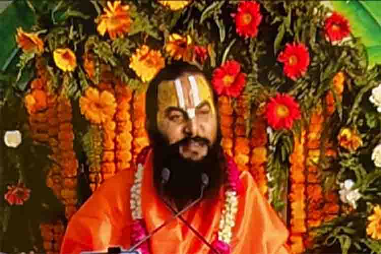 स्वामी प्रसाद मौर्य पर आचार्य मिथिलेशनंदिनी शरण का पलटवार, पौराणिक शब्द ...