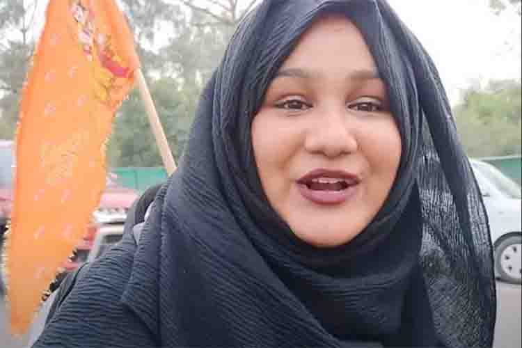 हिजाबी महिला शबनम ने राम मंदिर के लिए अयोध्या तक शुरू की पैदल यात्रा